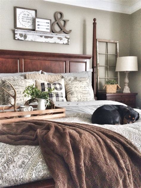 Rustic Farmhouse Master Bedroom Ideas