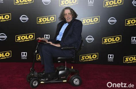 Chewbacca Darsteller Peter Mayhew Mit 74 Jahren Gestorben Onetz