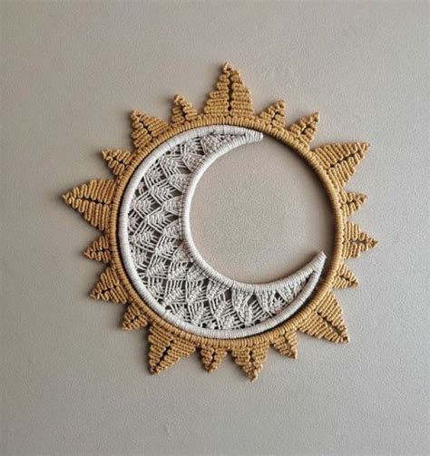 Pin By Khoailang On Lưu Nhanh Macrame Patterns Macrame Wall Hanging