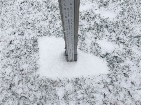 Measuring Snow The Simple Steps For Taking An Accurate Measurement Wwmt