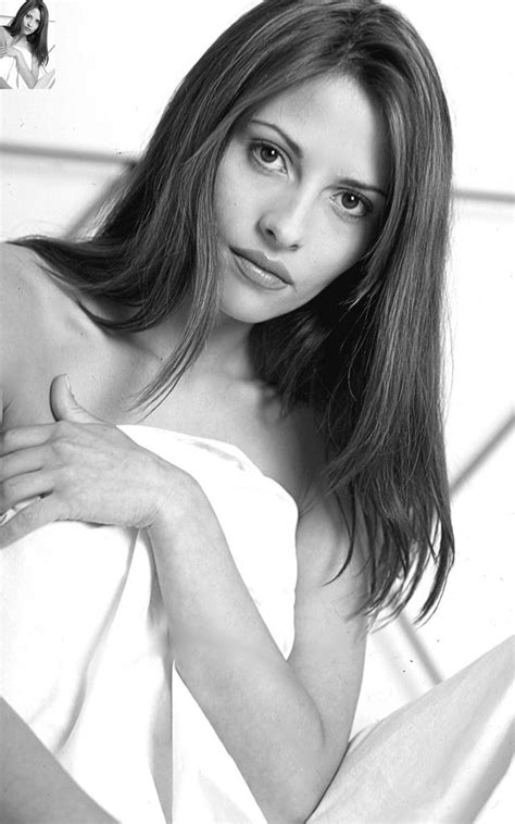 Pictures Of Elizabeth Cervantes