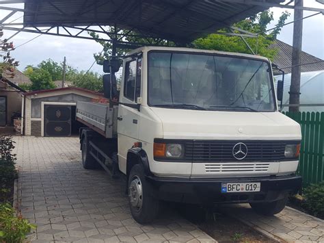 Mercedes 711