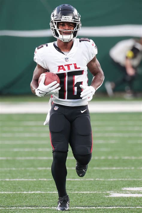 Cameron Batson Released By Falcons After Arrest On 5 Charges Including Assault Trueviralnews