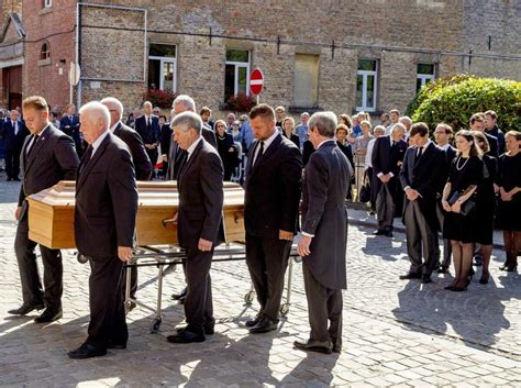 la famille de ligne et la famille grand ducale aux funérailles du