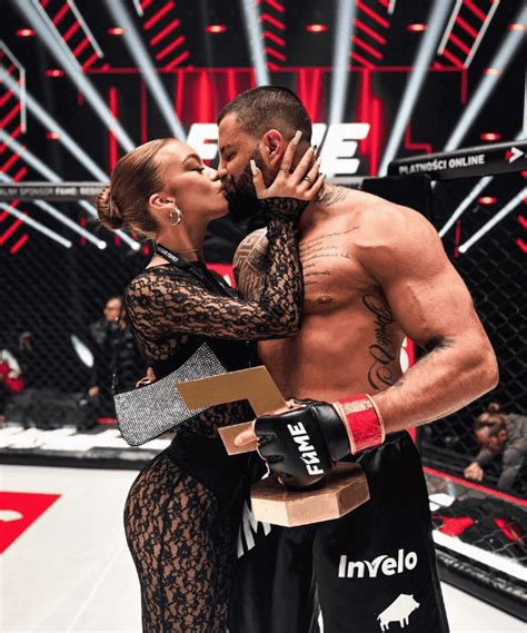 Wojtek Gola jest biseksualny Orientacja gwiazdy Fame MMA Świat Gwiazd