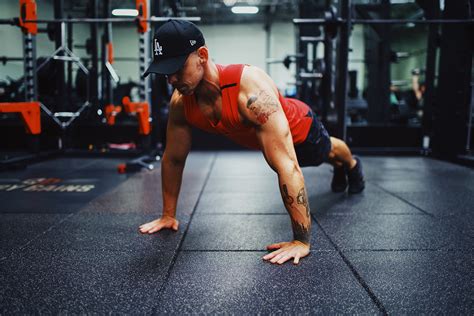 5 Best Push Exercises For A Powerful Upper Body Speede Fitness
