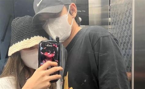 Netizen Yakin V Bts Dan Jennie Blackpink Berkencan Di Nyc Karena Postingan Media Sosial Mereka