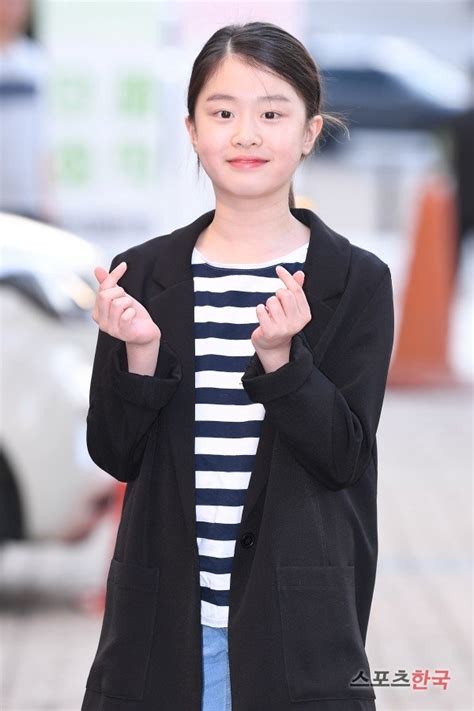 Lee Na Yoon Picture 이나윤 Hancinema