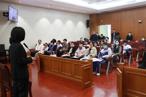 零距离旁听庭审沉浸式感受公平正义 澎湃号政务 澎湃新闻 The Paper