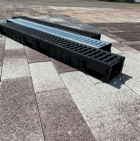 Ливневая канализация или дренажная система что выбрать для защиты участка от воды