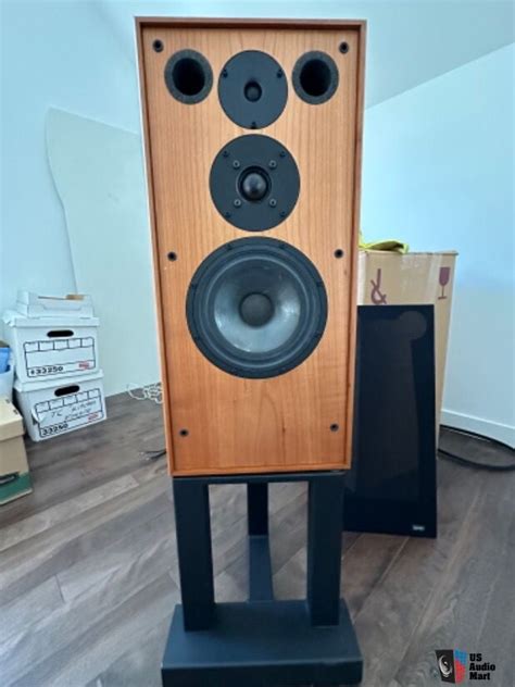Spendor Speakers Sp1 2e Pearl Anniversary Edition For Sale Us Audio Mart