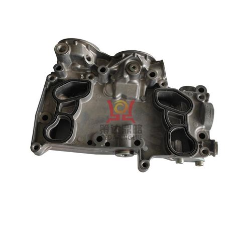 Genuine Deutz Oil Radiator Housing Diesel Engine Spare Parts for Cars ...