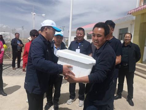 甘肃盐池湾国家级自然保护区管护中心 肃北县人大常委会机关党支部赴盐池湾保护区开展主题党日活动