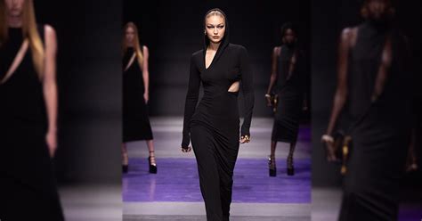 يمشين دون ملابس داخليّة 5 حقائق غريبة عن عالم عرض الأزياء Yasmina