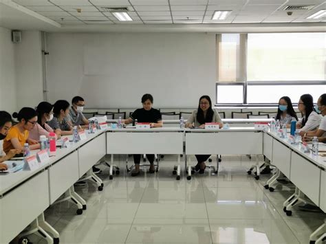 学校开展新入职教职员工适应性培训 欢迎访问教师发展促进中心