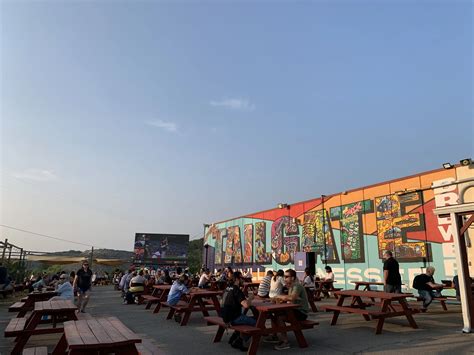 Headquarters Taproom — Tailgate Brewery