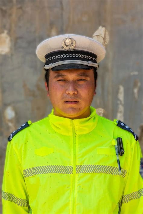 【坚持人民至上】倾我所能，服务人民澎湃号·政务澎湃新闻 The Paper