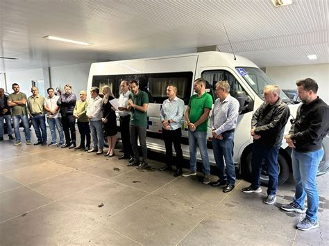 Van Com Acessibilidade Para Cadeirante é Entregue à Saúde Rondonense