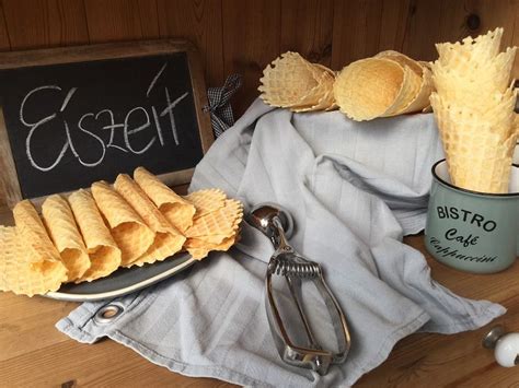 Anitas Waffelhörnchen von Gittili Chefkoch