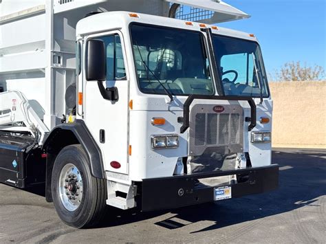 2017 Peterbilt 320 Dadee 40 Yd Front Load Garbage Truck For Sale