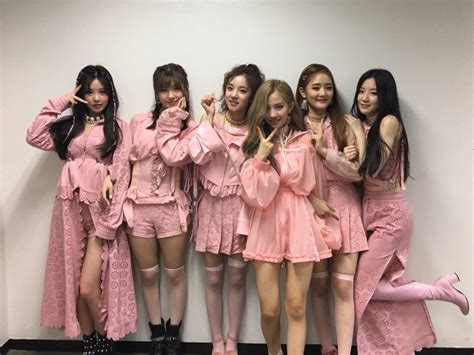 You And I Girl Group X You Akb48 Dreamcatcher Twice Twicexyou Blackpinkxyou Gidle Asianfanfics