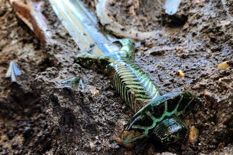 3000 Year Old Sword A Shining Example Of Bronze Age Weaponry
