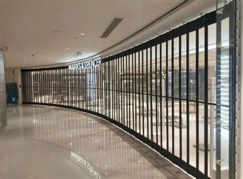 Aluminium Polycarbonate Sliding Shutter At ₹ 300 Sq Ft Rolling Door Polycarbonate In New Delhi
