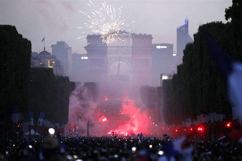 Arc De Triomphe Bleu Blanc Rouge