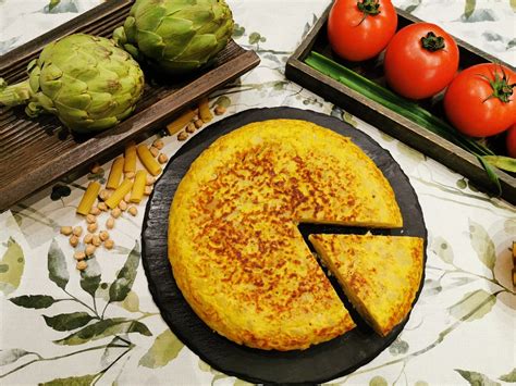 Receta De Tortilla De Patata Con Cebolla Con Una Pizca De Sal