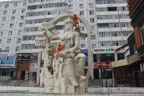 БАЯНГОЛ ДҮҮРГИЙН ТОМООХОН ХӨШӨӨ Галиндэвийн Энхболд