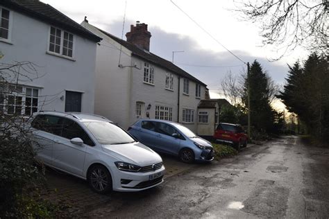 Cottages Woodhall Rd N Chadwick Geograph Britain And Ireland
