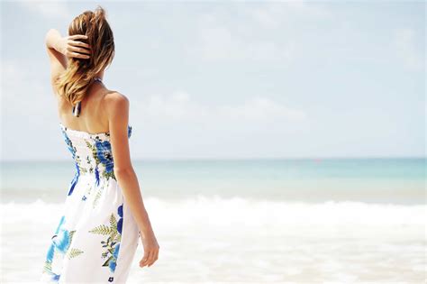 How To Apply Sunless Tanner The Right Way
