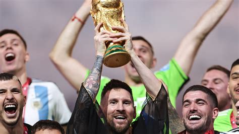 Watch As Lionel Messi Dons Traditional Arab Robe To Lift World Cup