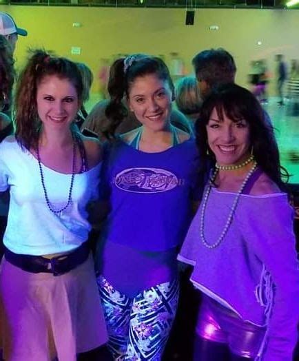 3 Retro Bowling Night Scrolller