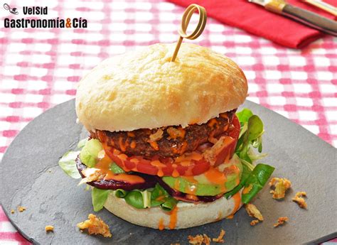 Cómo hacer una hamburguesa vegana Cuatro recetas fáciles y sabrosas para el Lunes sin carne