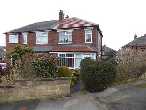 Kirkdale Crescent Wortley Leeds 3 Bed Semi Detached House £1000