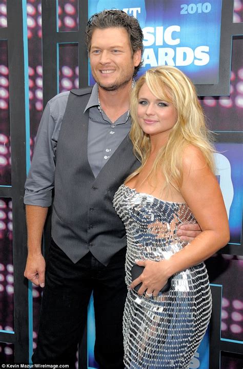 Miranda Lambert Shows Tiny Waist In Silver Dress As She Opens Up About