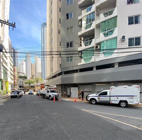 Homem morre eletrocutado ao tentar furtar fios de energia em edifício