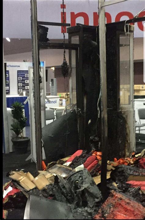 Booth Fire Shuts Down Flash Memory Summit Show Floor Toms Hardware