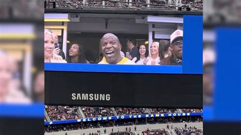 The Hilarious Moment Terry Crews Sang 1000 Miles” At Rams Game As Usa