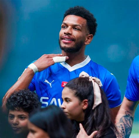 ميتروفيتش عن أداء البليهي مع الهلال الأفضل في التاريخ