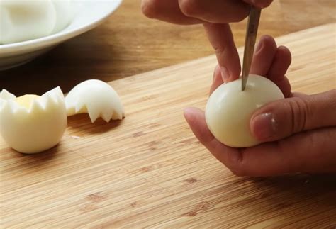 How To Make Easter Chick Deviled Eggs