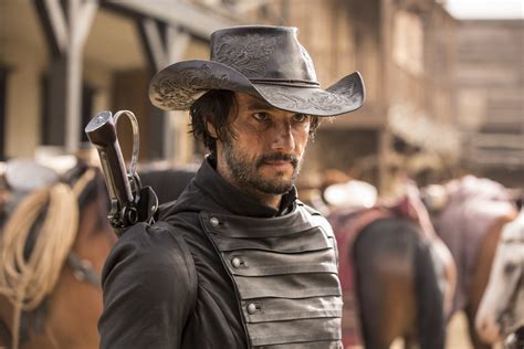 First Photos From Westworld Episode 4 Dissonance Theory