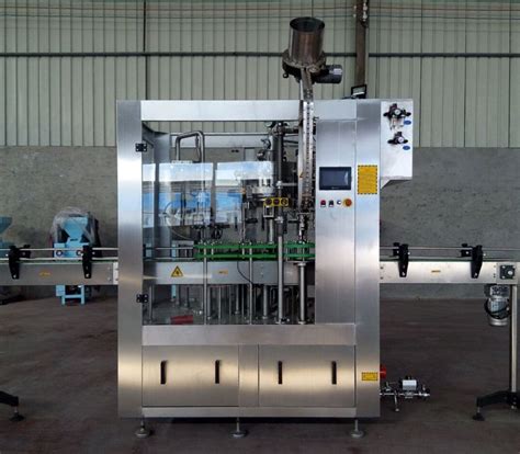 Head Beer Bottle Filling Machine Filling Equipment Shandong HG Machinery Co Ltd