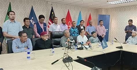 Muhyiddin Minta Anwar Kemuka Bukti Terima Sokongan MP Edisi 9