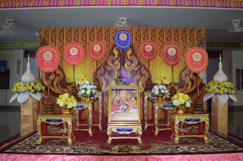 พระธรรมวชิราธิบดี Added A New Photo พระธรรมวชิราธิบดี