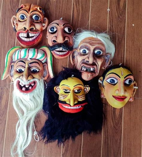 අත්කම් හා නිර්මාණ අලෙවිකරන්නෝ