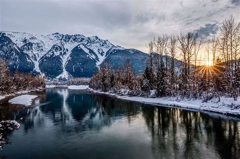 Join Our Team As A Certified Dental Assistant Cda In Stunning Pemberton Bc Sign On Bonus