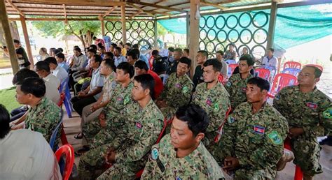 អាជ្ញាធរខេត្តស្ទឹងត្រែង ព្រមានអ្នកនេសាទត្រីប្រើឧបករណ៍ខុសច្បាប់ក្នុងរដូវបិទនេសាទ Cnc News