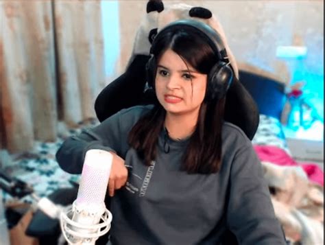 Krutika Pinching Her Nipples Rindianythotties